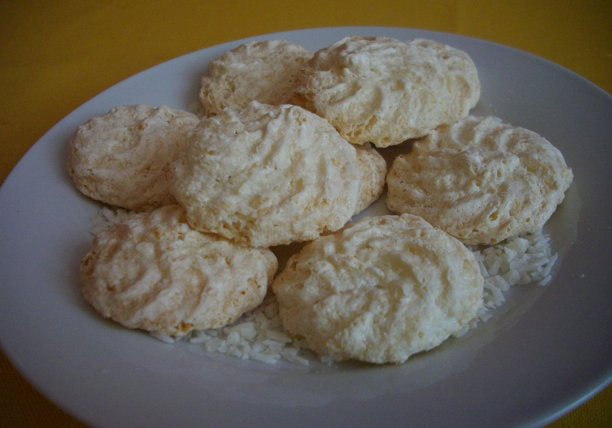 Bezy kokosowe - DoradcaSmaku.pl