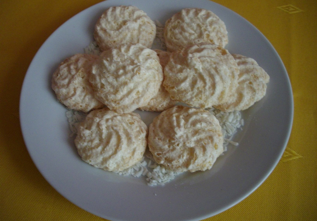 Bezy kokosowe - DoradcaSmaku.pl