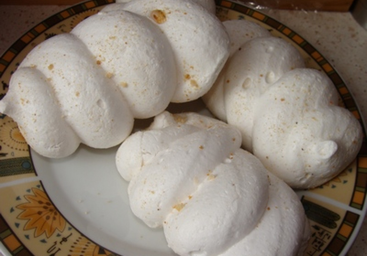 Bezy migdałowe - DoradcaSmaku.pl