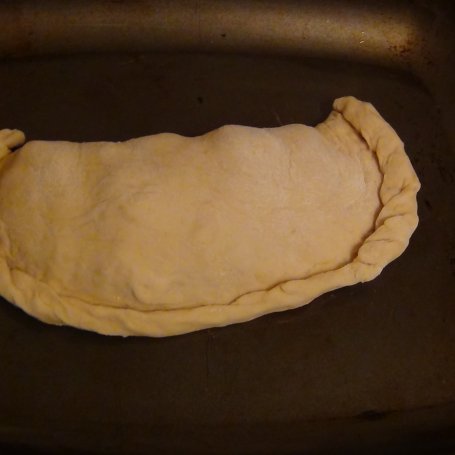 Calzone carne piccante - DoradcaSmaku.pl