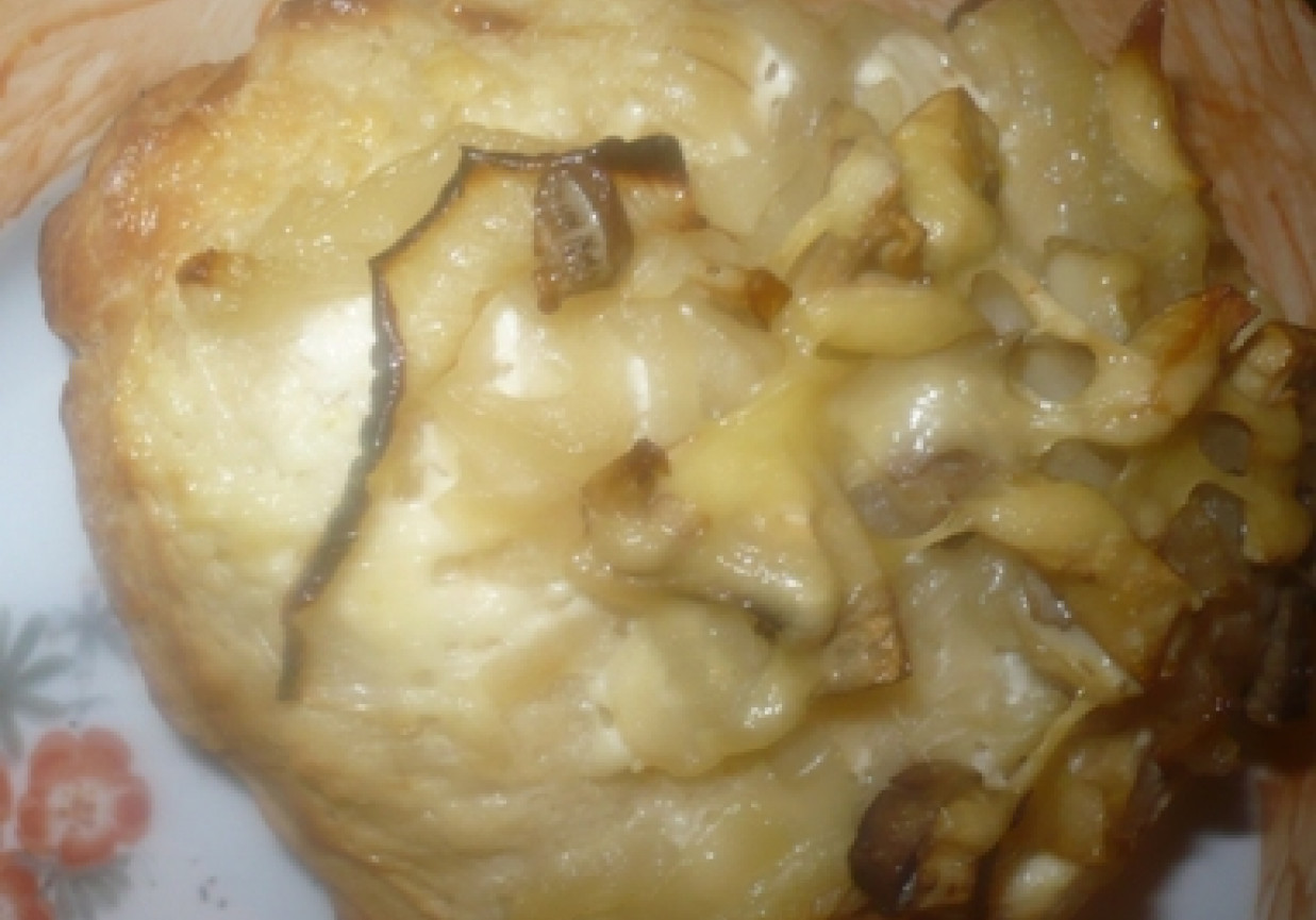 Cebularz z serem - DoradcaSmaku.pl