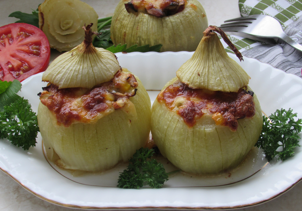 Cebule faszerowane - DoradcaSmaku.pl