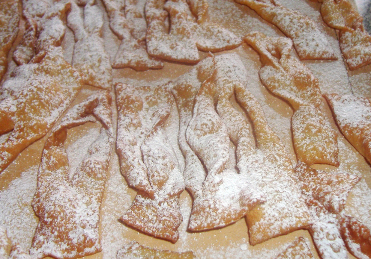 Chrupiący chrust - DoradcaSmaku.pl