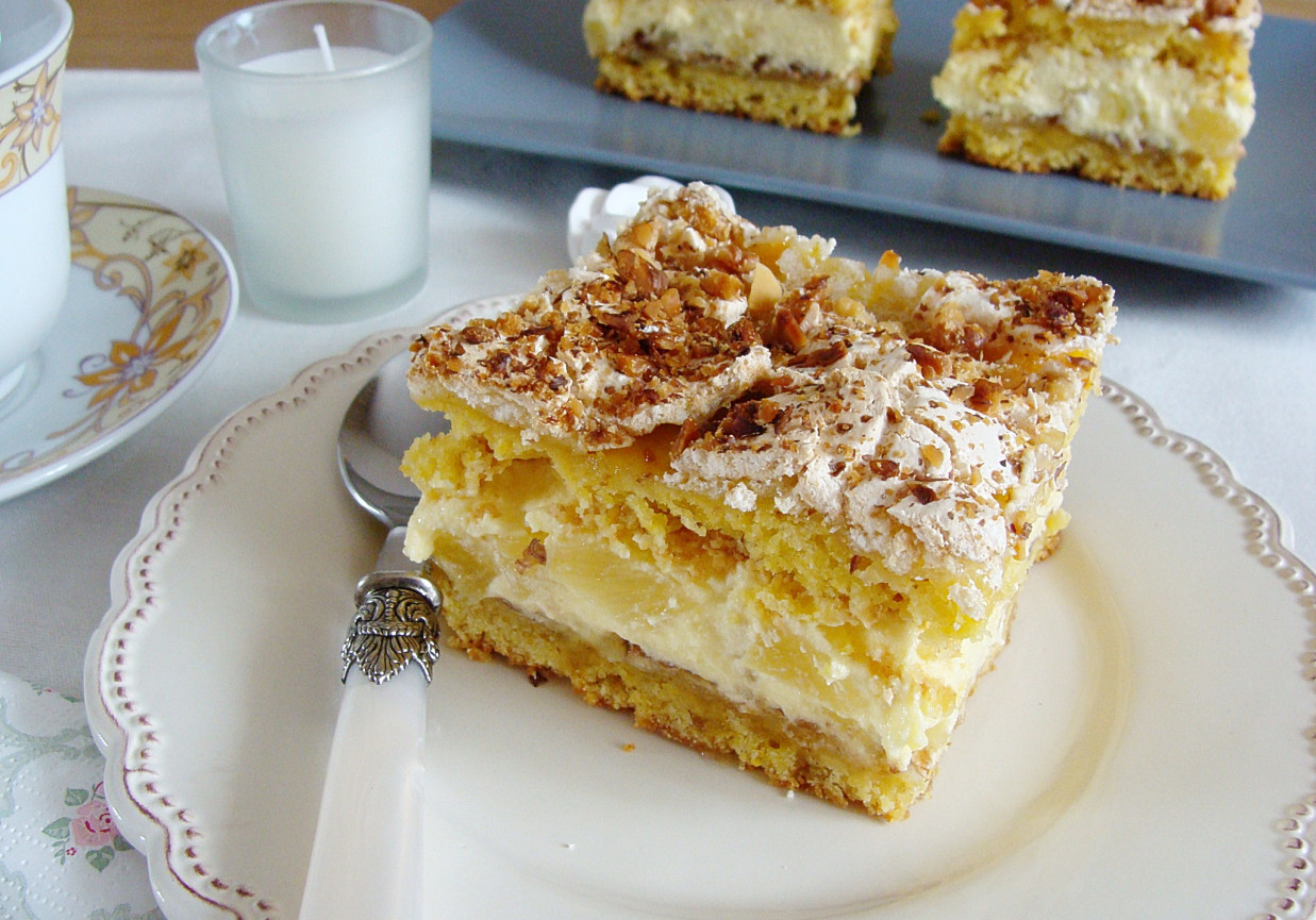 Ciasto pychotka ananasowa - DoradcaSmaku.pl