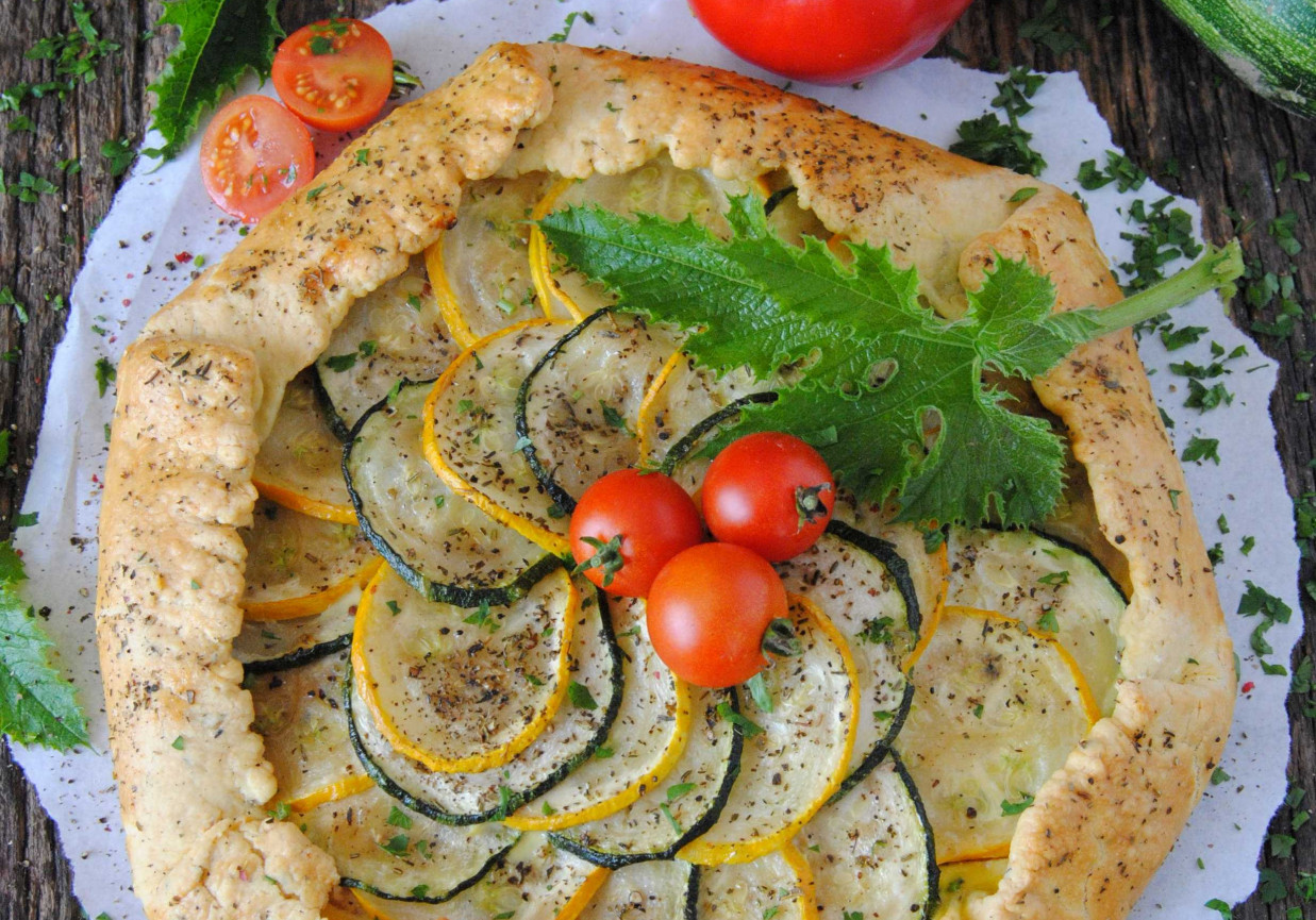 Cukiniowa tarta pieczona bez formy - DoradcaSmaku.pl