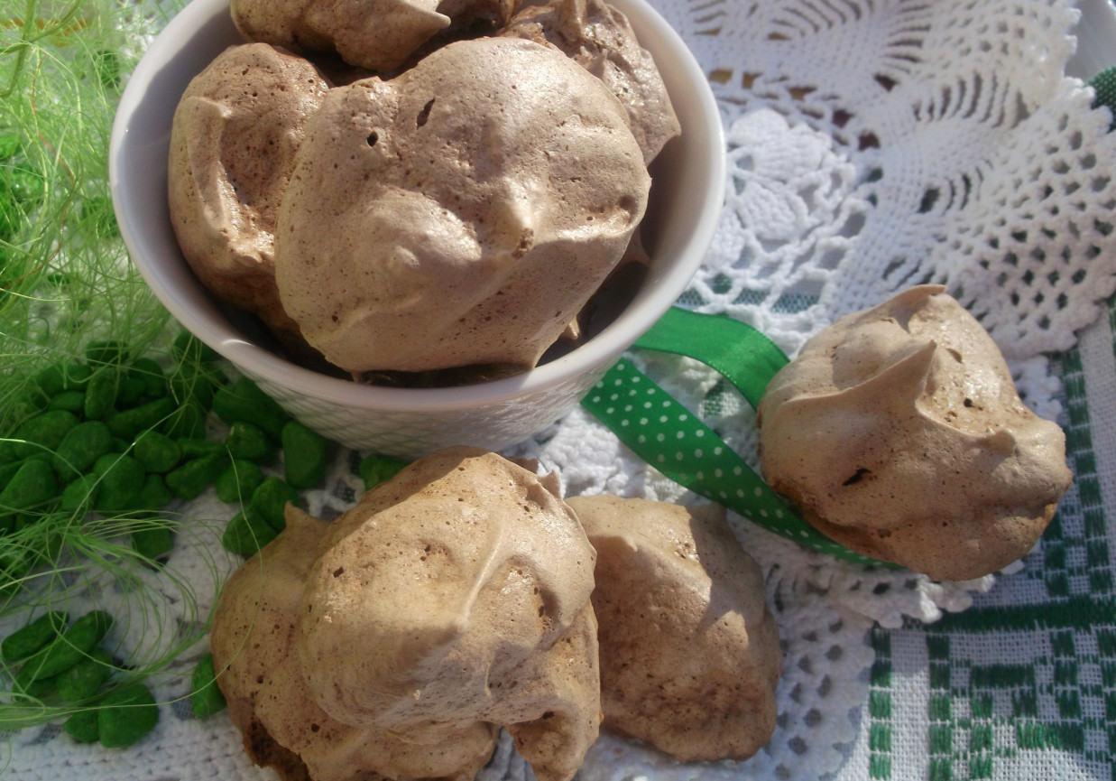 Czekoladowe bezy. - DoradcaSmaku.pl