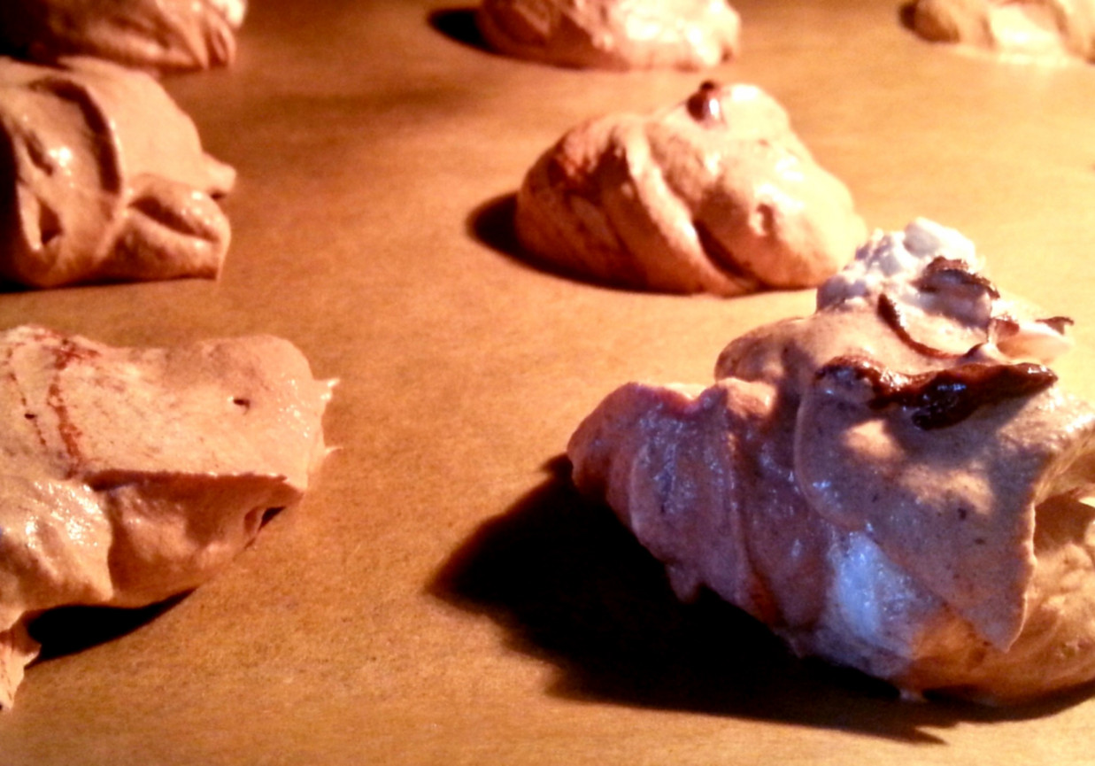 Czekoladowe bezy - DoradcaSmaku.pl