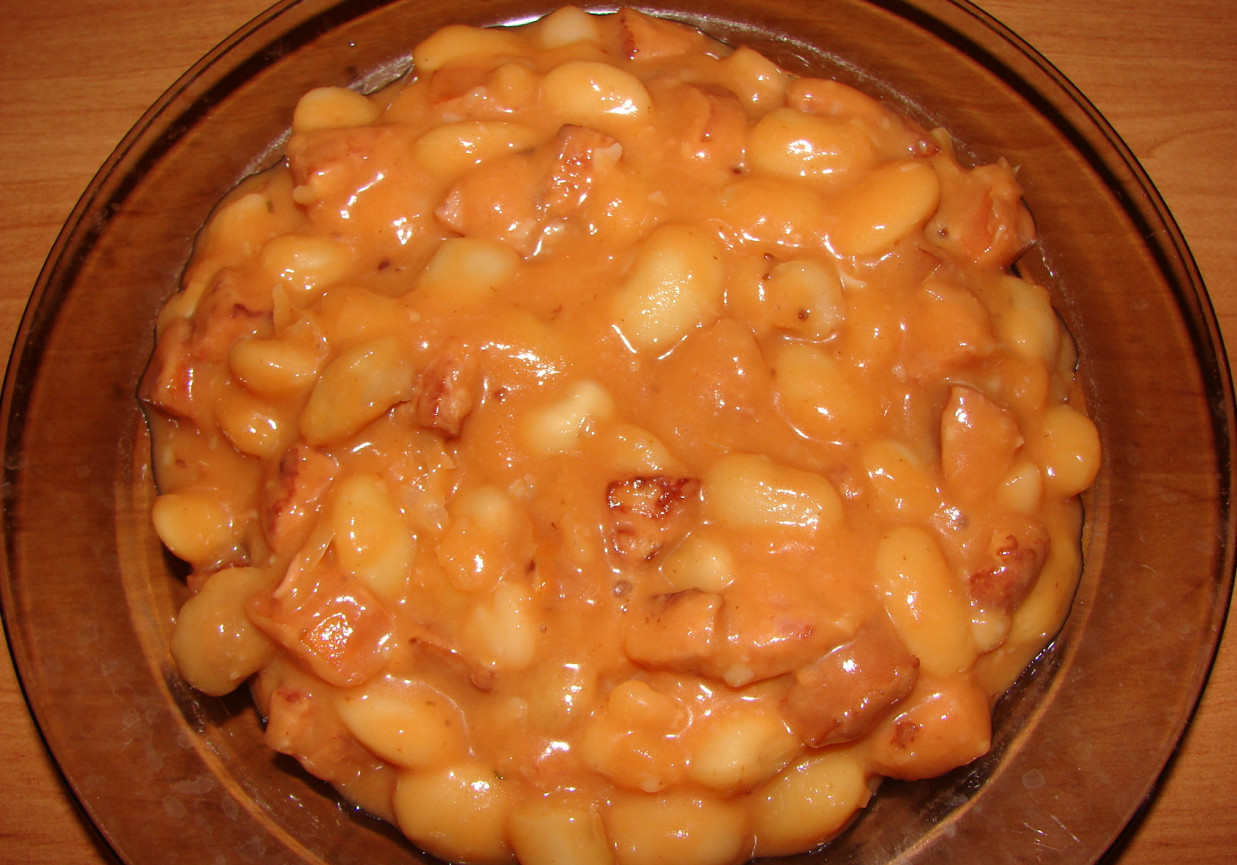 Fasolka w sosie pomidorowym - DoradcaSmaku.pl