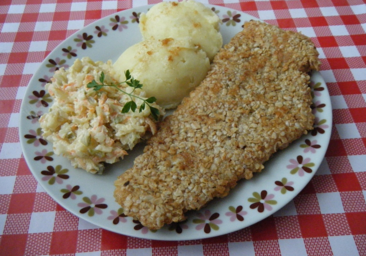 Filet z mintaja w płatkach owsianych - DoradcaSmaku.pl