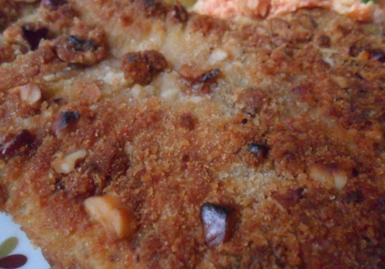 Filet z ryby w panierce z orzechami - DoradcaSmaku.pl