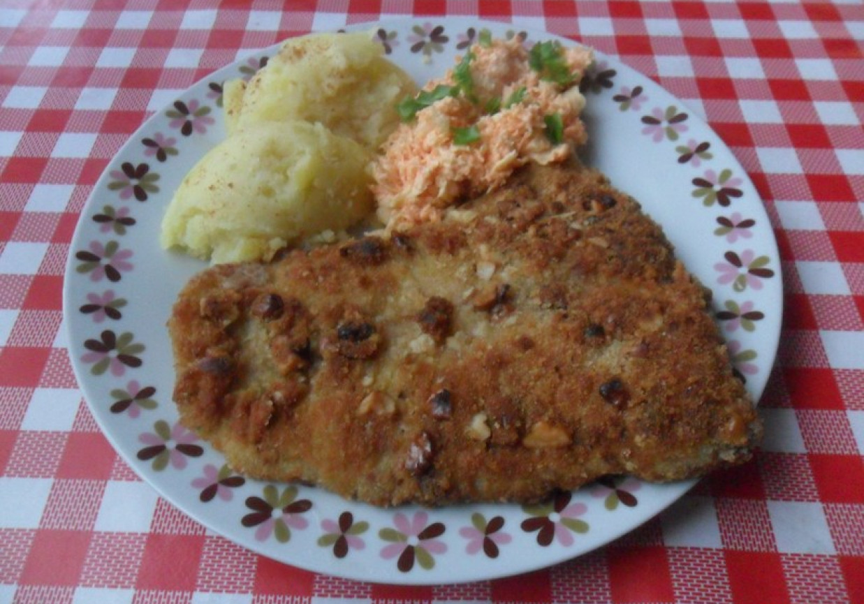 Filet z ryby w panierce z orzechami - DoradcaSmaku.pl