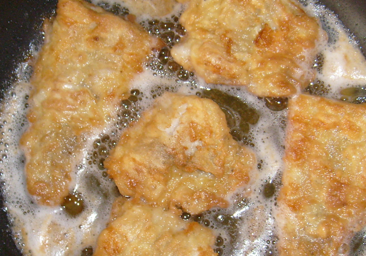 FILETY Z MINTAJA W PAPRYKOWYM CIEŚCIE - DoradcaSmaku.pl