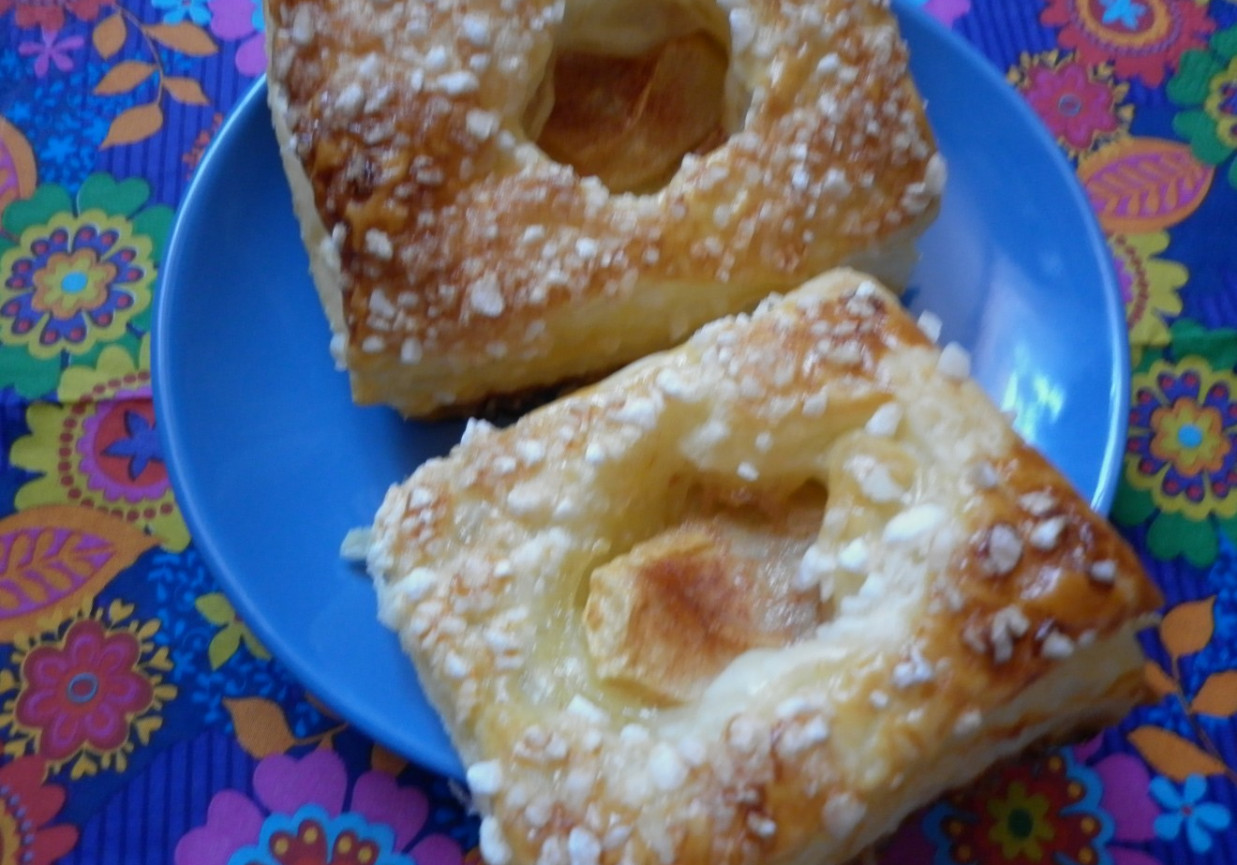 Francuskie z jabłkiem pod perlistym cukrem. - DoradcaSmaku.pl