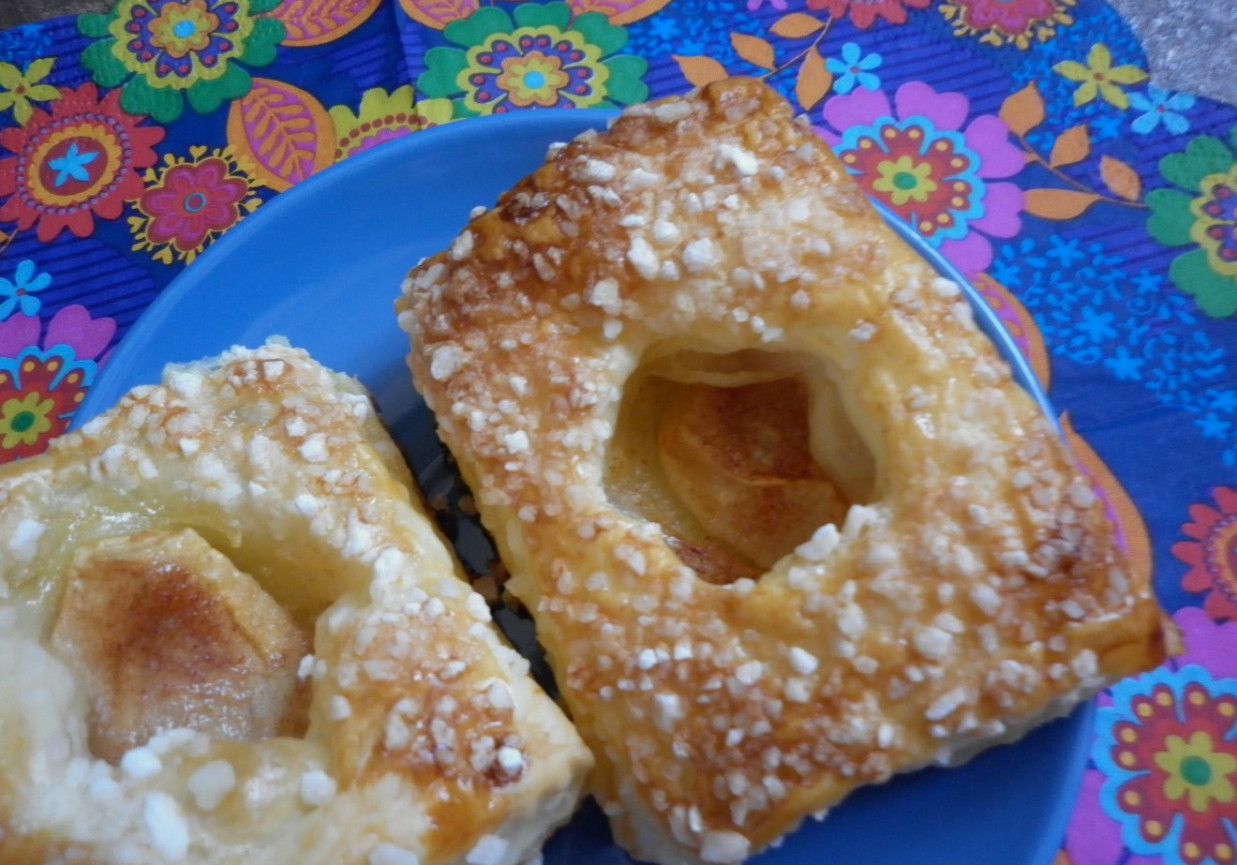 Francuskie z jabłkiem pod perlistym cukrem. - DoradcaSmaku.pl