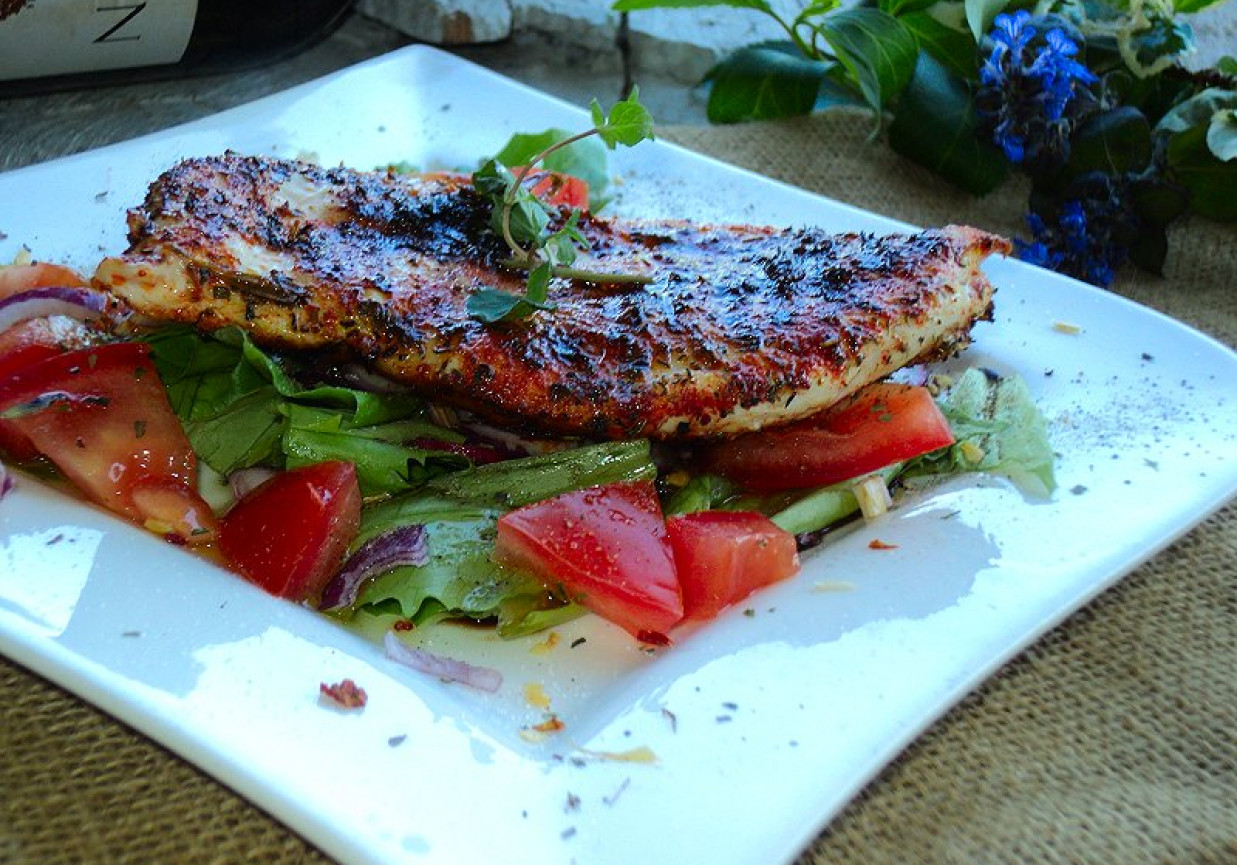 Grillowana na ostro pierś z kurczaka - DoradcaSmaku.pl