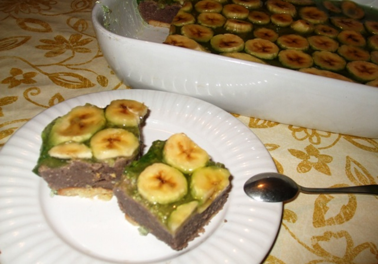 Grysiak z kakao, galaretką i bananami - DoradcaSmaku.pl