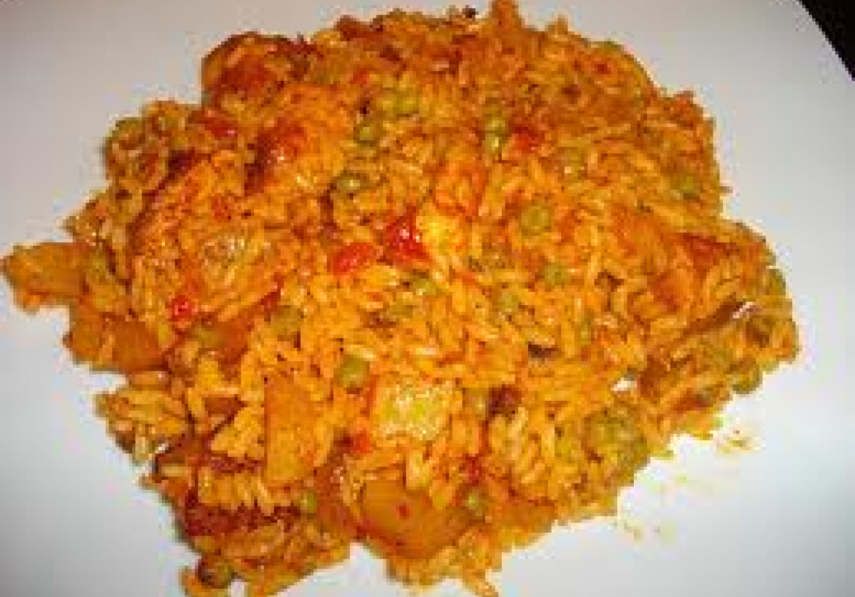 Gulasz z kurczaka z ryżem - DoradcaSmaku.pl