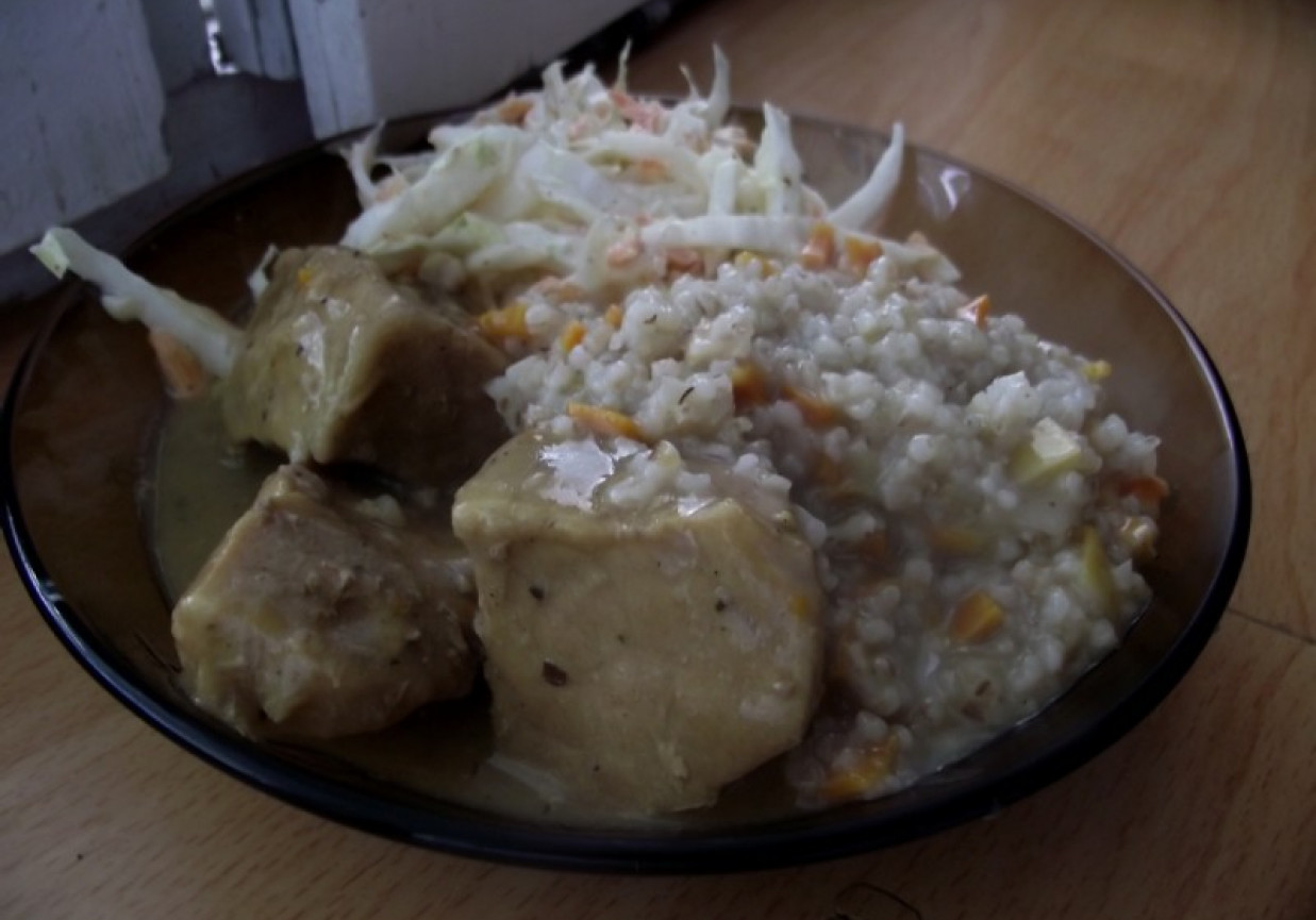 Gulasz z łopatki w sosie własnym - DoradcaSmaku.pl