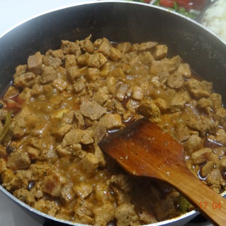 Gulasz z szynki z ryżem. - DoradcaSmaku.pl