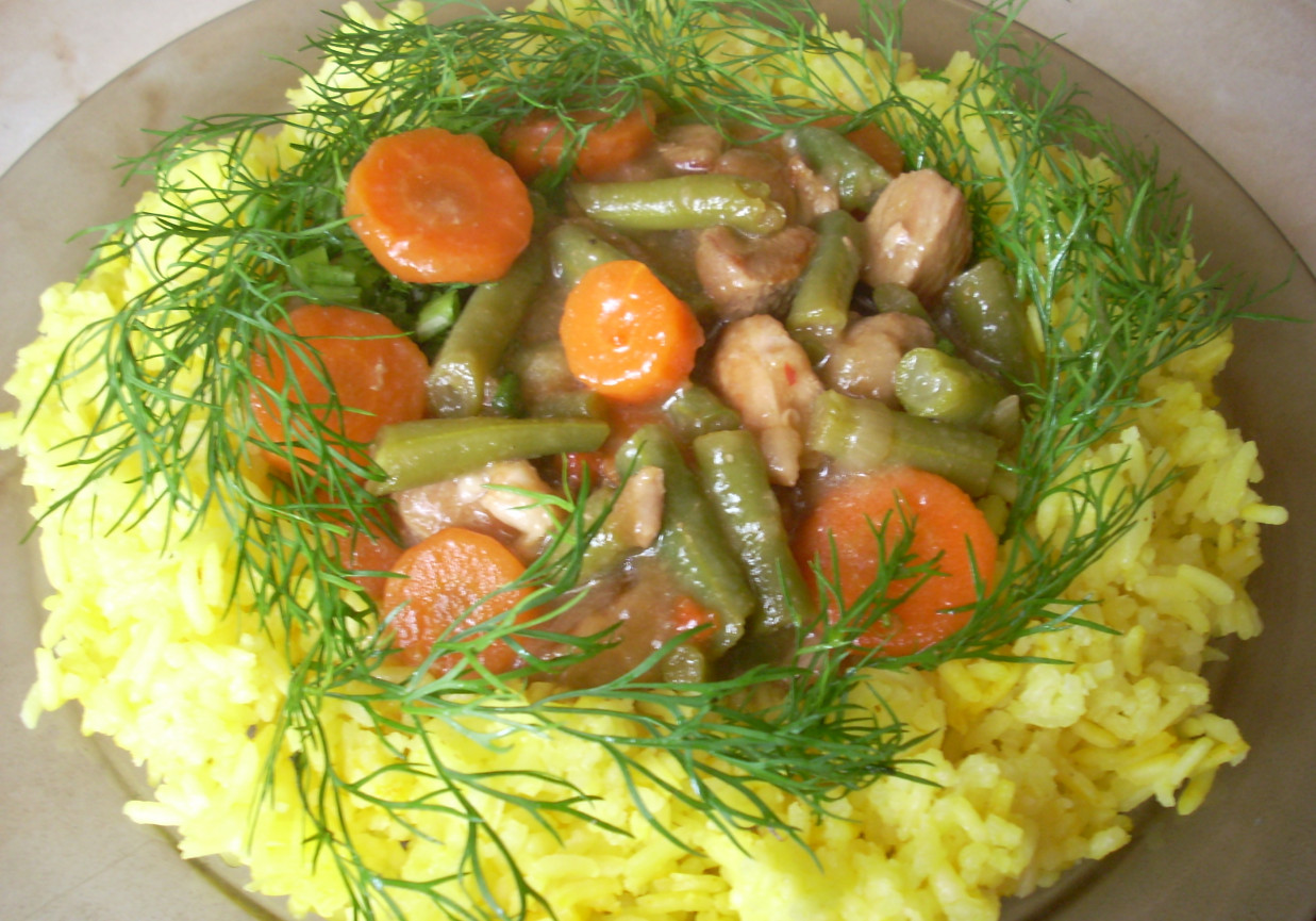 Gulasz z warzywami i ryżem - DoradcaSmaku.pl