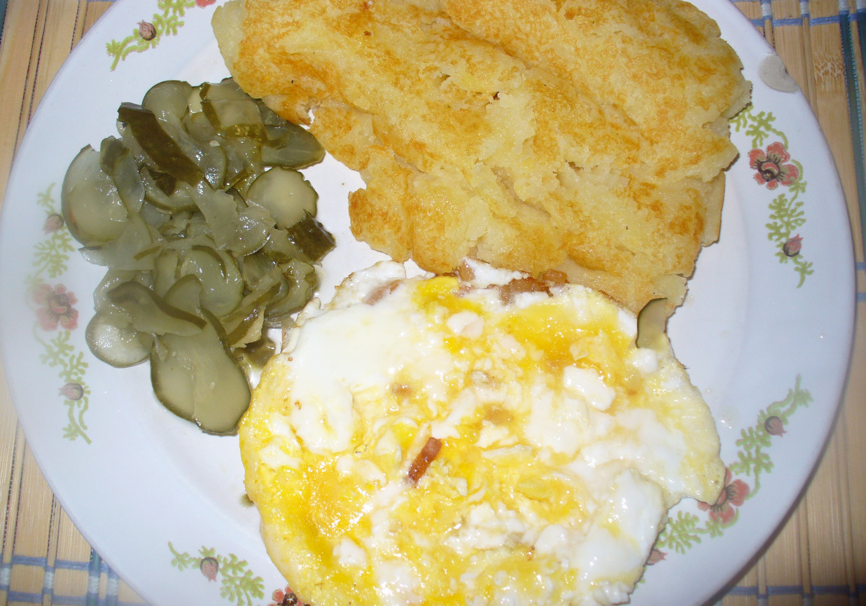 Jajka sadzone do obiadu - DoradcaSmaku.pl