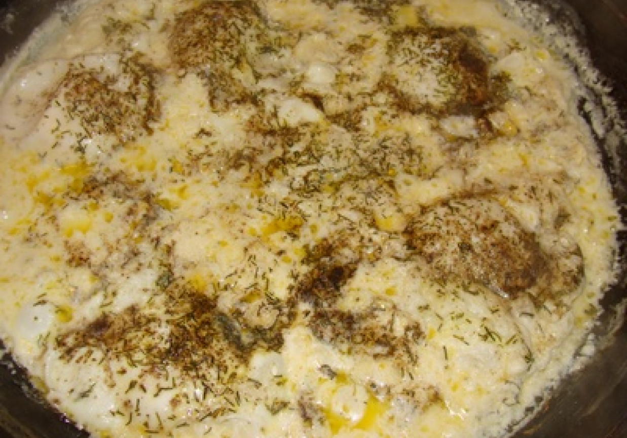 Jajka sadzone w śmietanie - DoradcaSmaku.pl