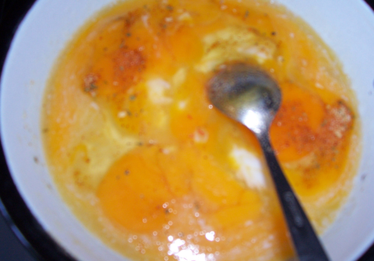 jajka sadzone z truflami - DoradcaSmaku.pl