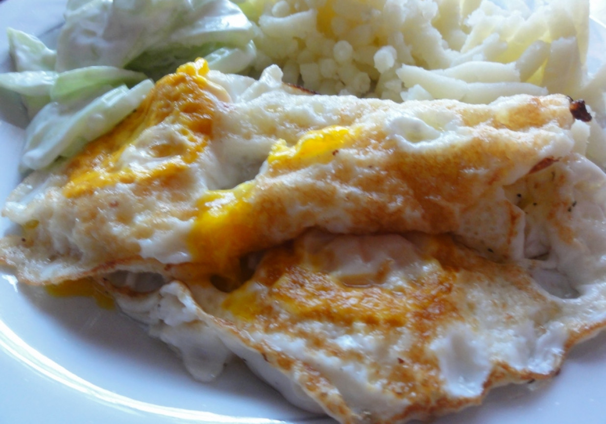 Jajka sadzone - DoradcaSmaku.pl