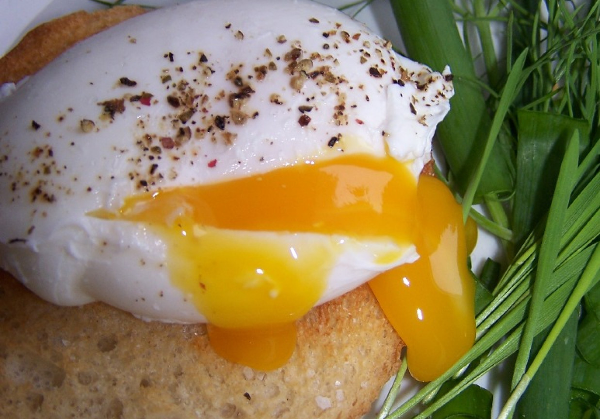 jajko w koszulce na grzance - DoradcaSmaku.pl