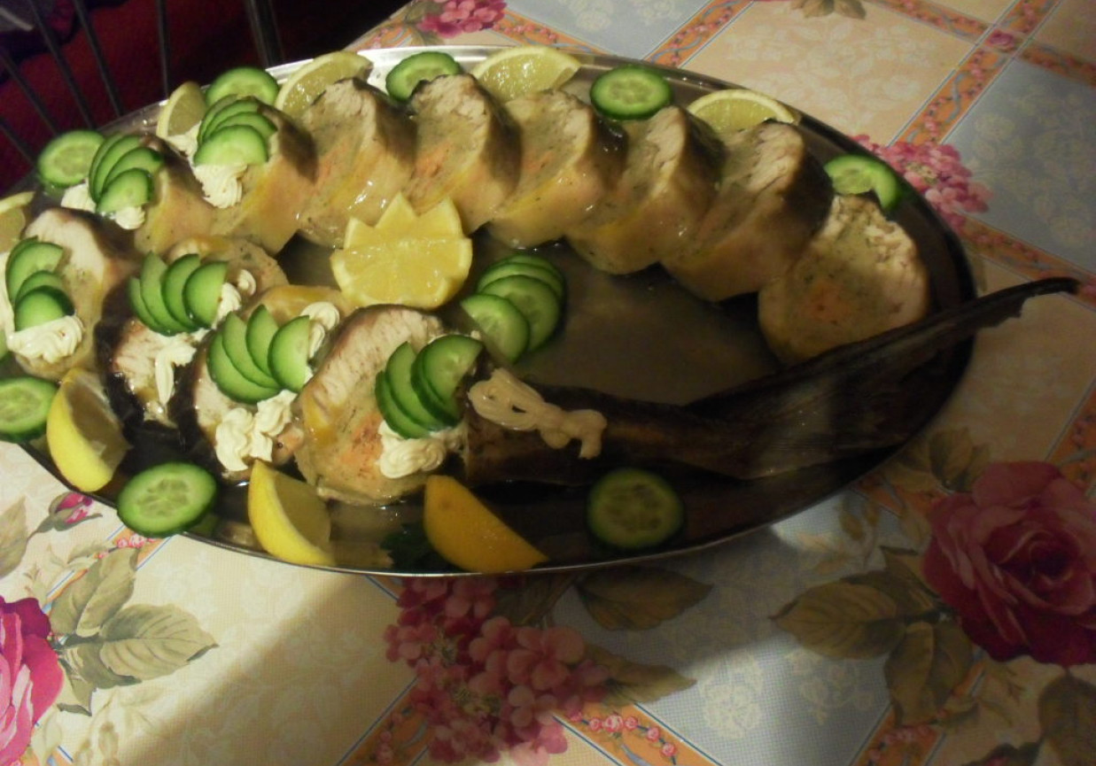 Jesiotr nadziewany w galarecie - DoradcaSmaku.pl