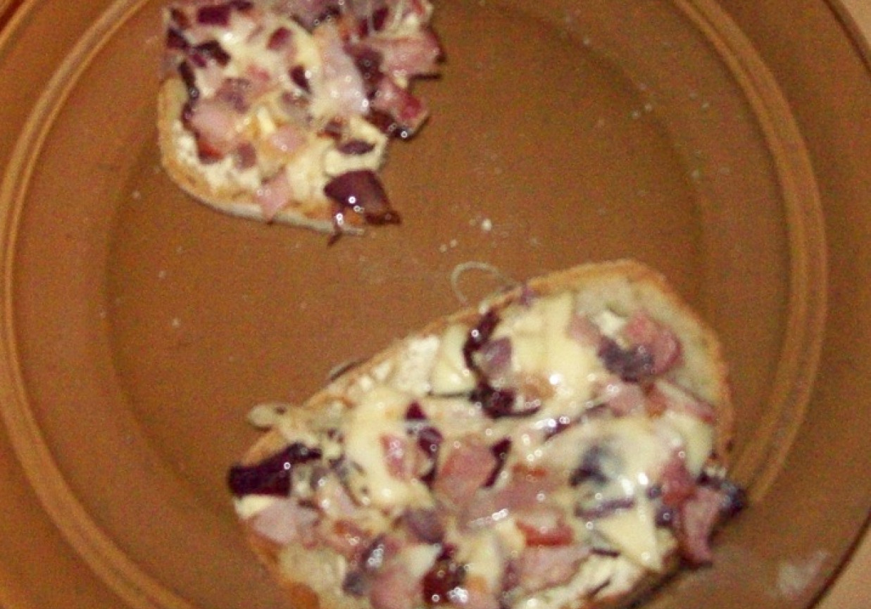 Kanapki na gorąco - DoradcaSmaku.pl