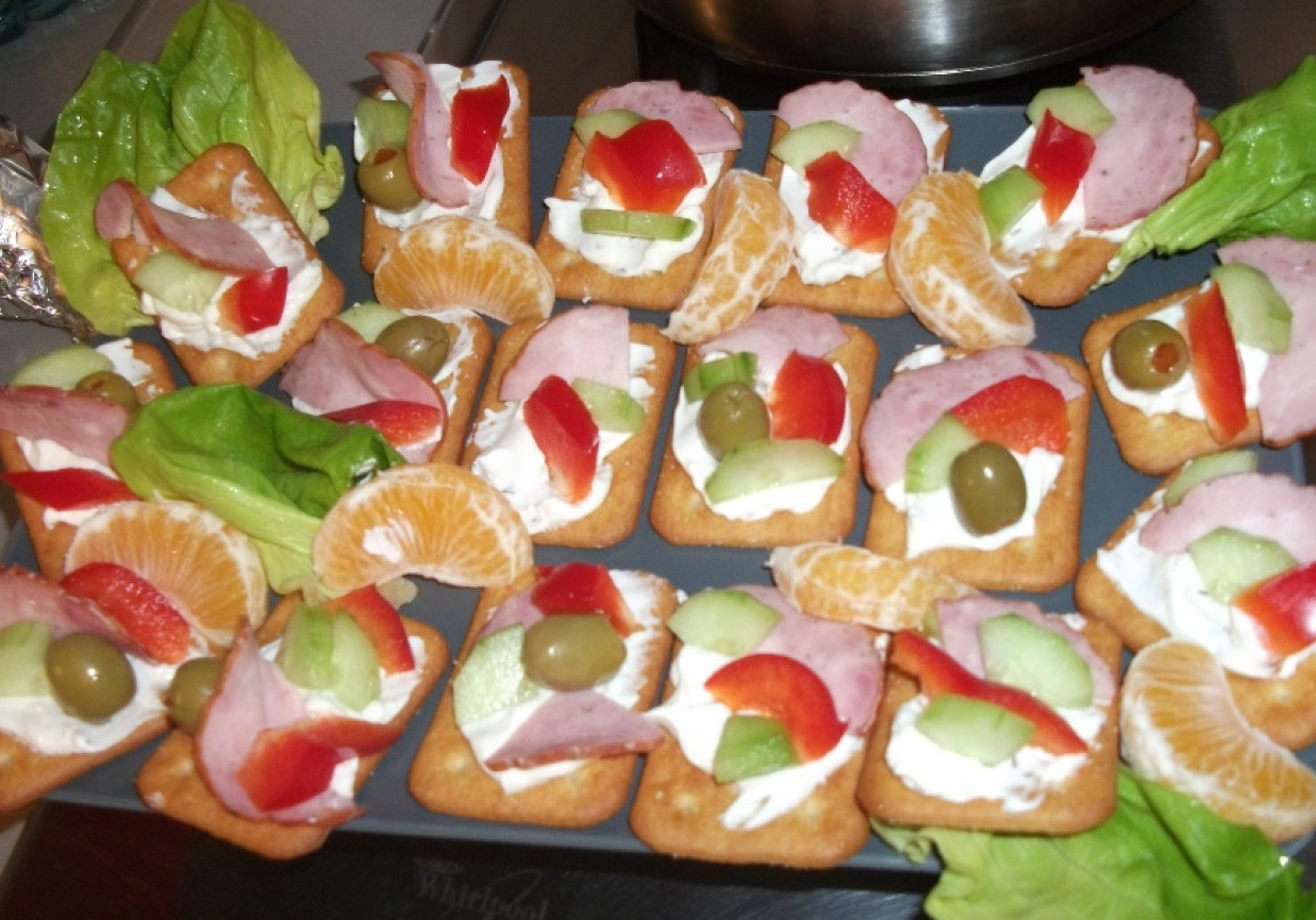 Kanapki z krakersach - DoradcaSmaku.pl