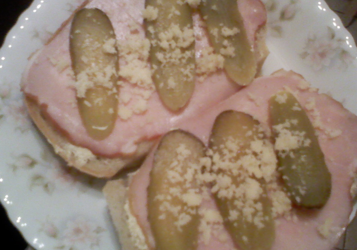 Kanapki z wedliną - DoradcaSmaku.pl