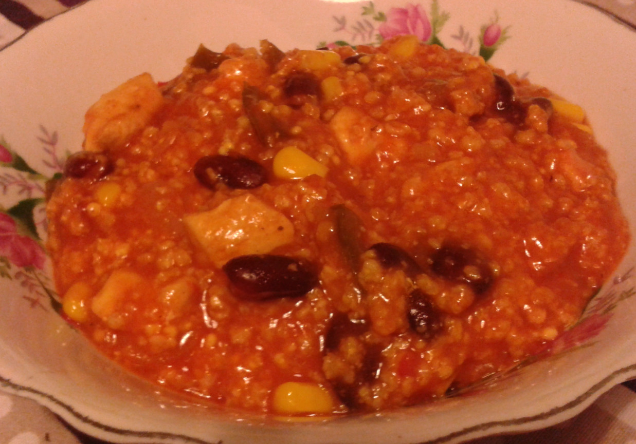 Kasza jaglana po meksykańsku - DoradcaSmaku.pl