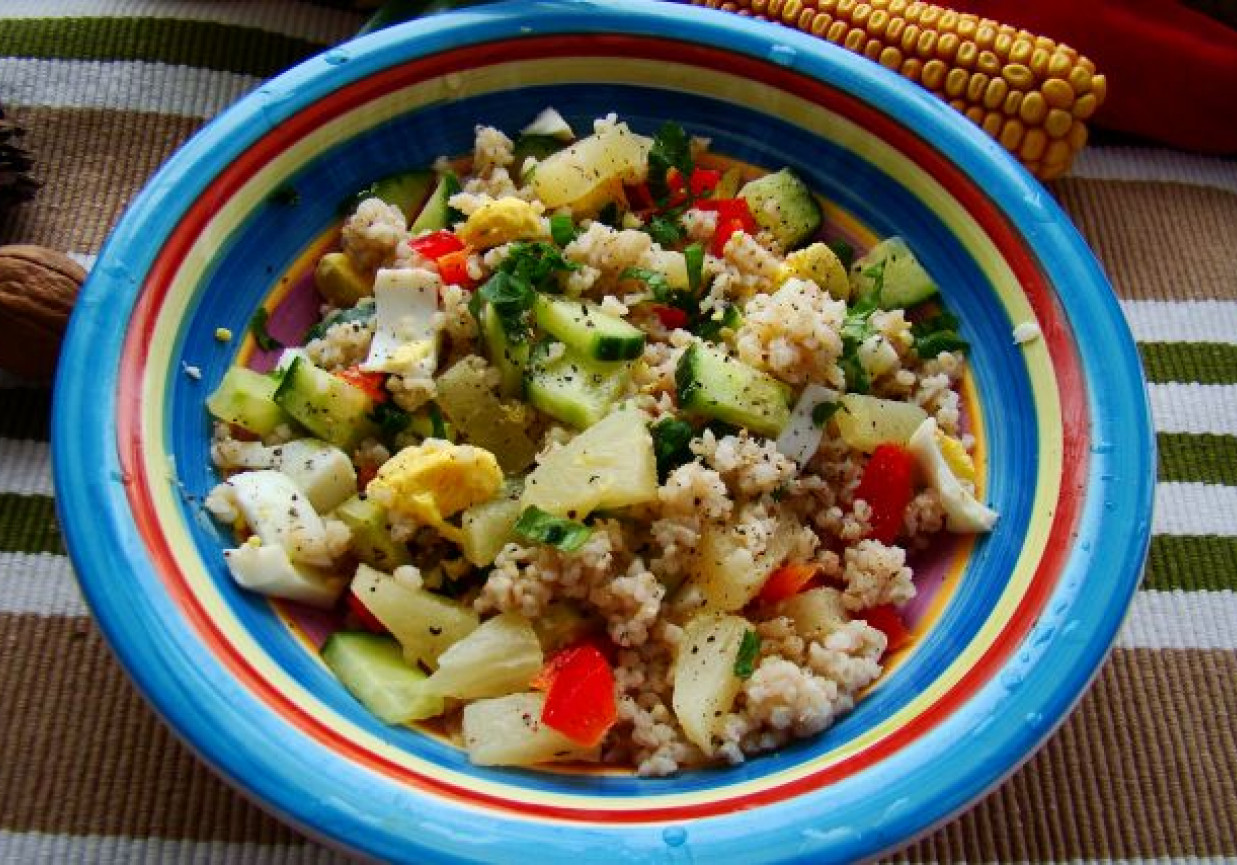 Kaszana sałatka - DoradcaSmaku.pl