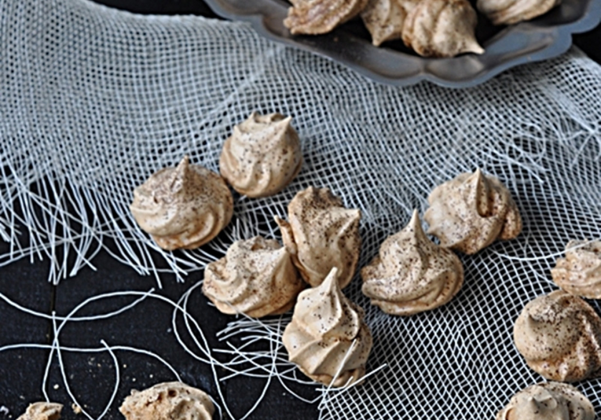 Kawowe bezy - DoradcaSmaku.pl