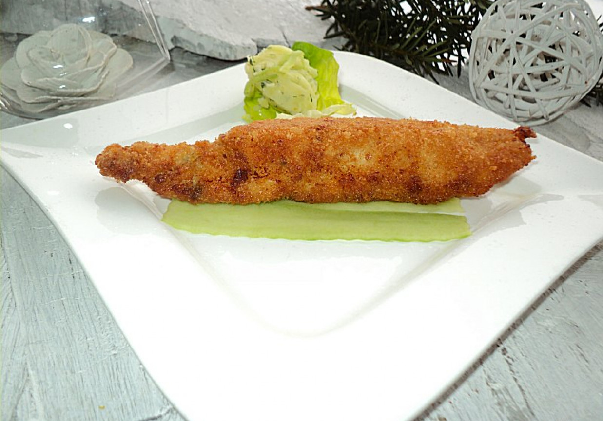 Kotlet Devolay z natką, czosnkiem i papryczką pepperoni - DoradcaSmaku.pl