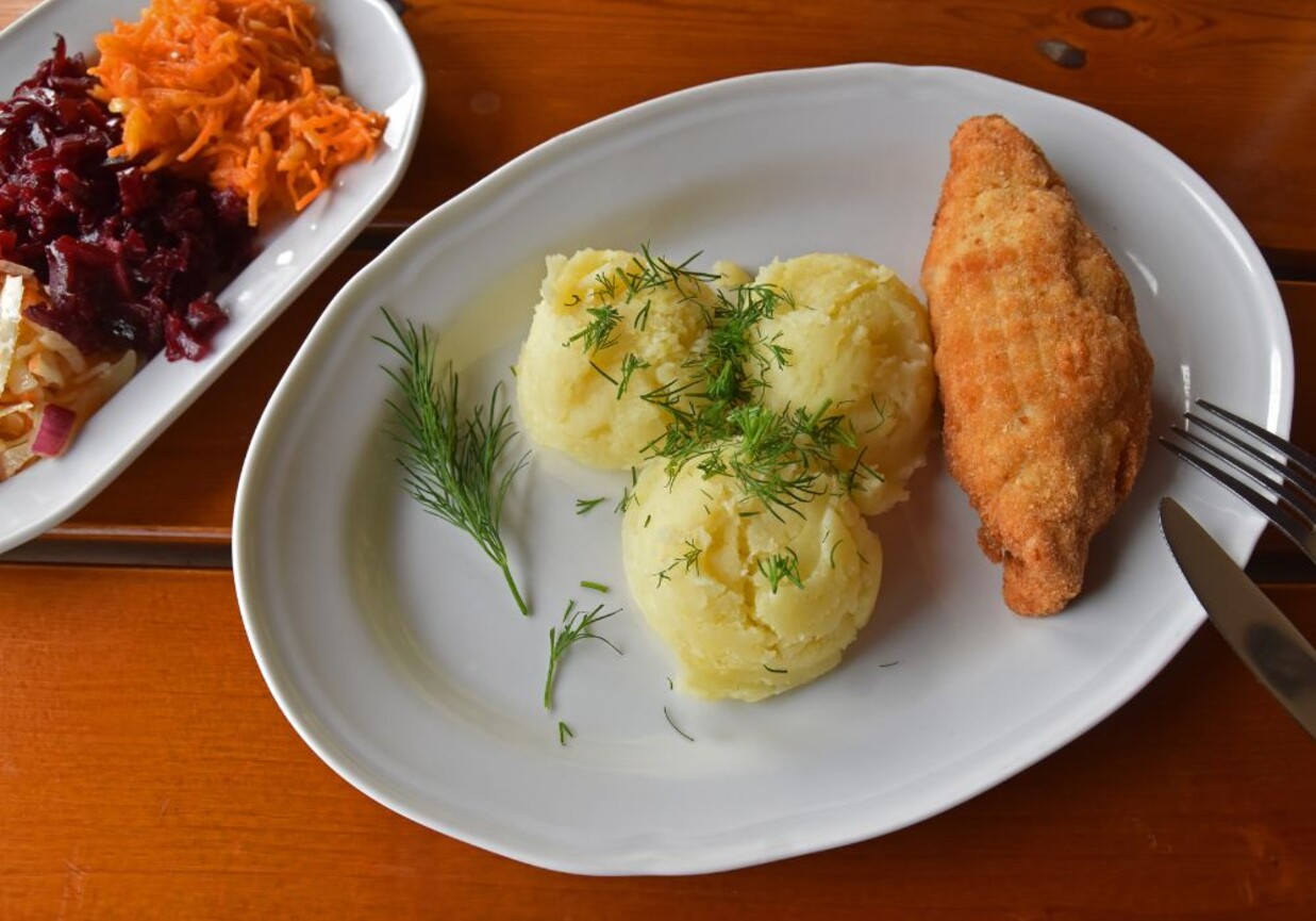 Kotlet devolay z żółtym serem - DoradcaSmaku.pl