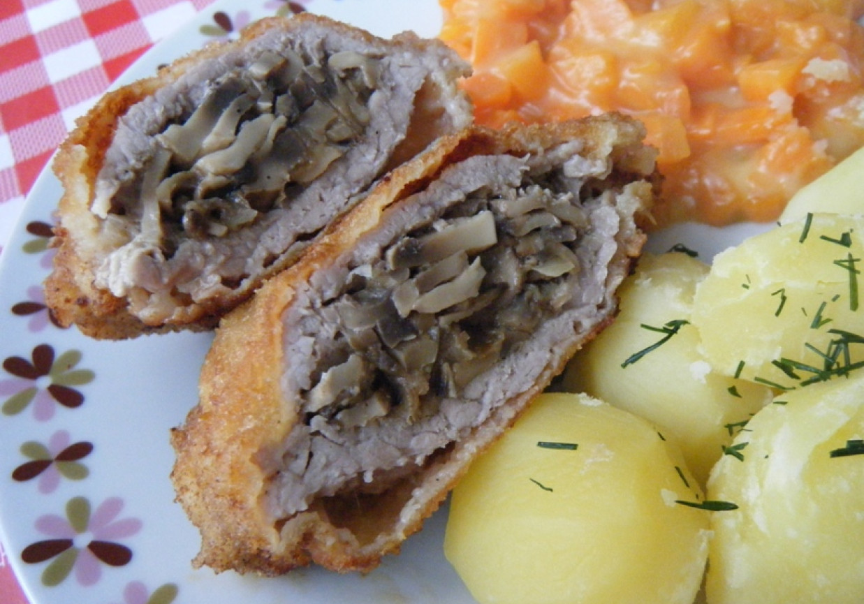Kotlet schabowy z pieczarkami - DoradcaSmaku.pl