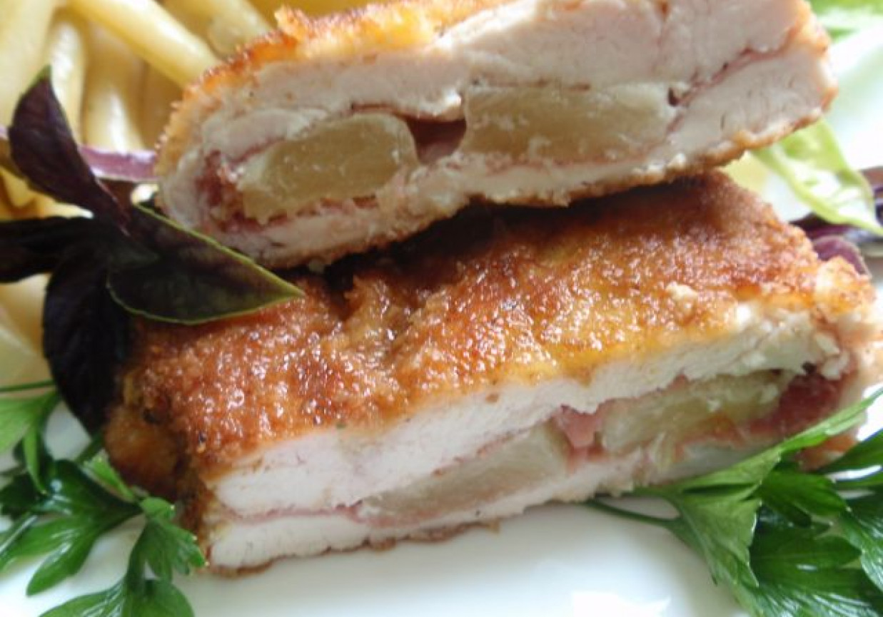 kotlet z ananasem i szynką - DoradcaSmaku.pl