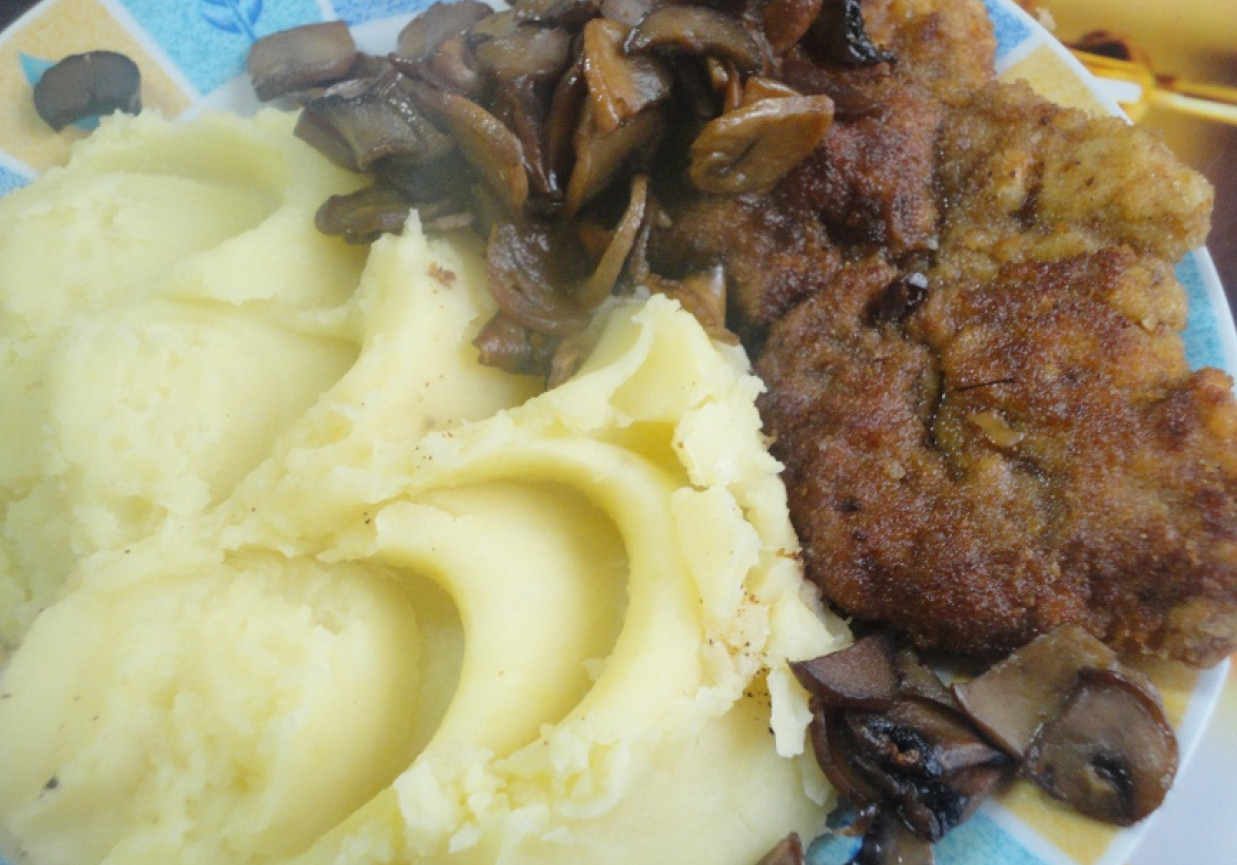 kotlet z pieczarkami - DoradcaSmaku.pl
