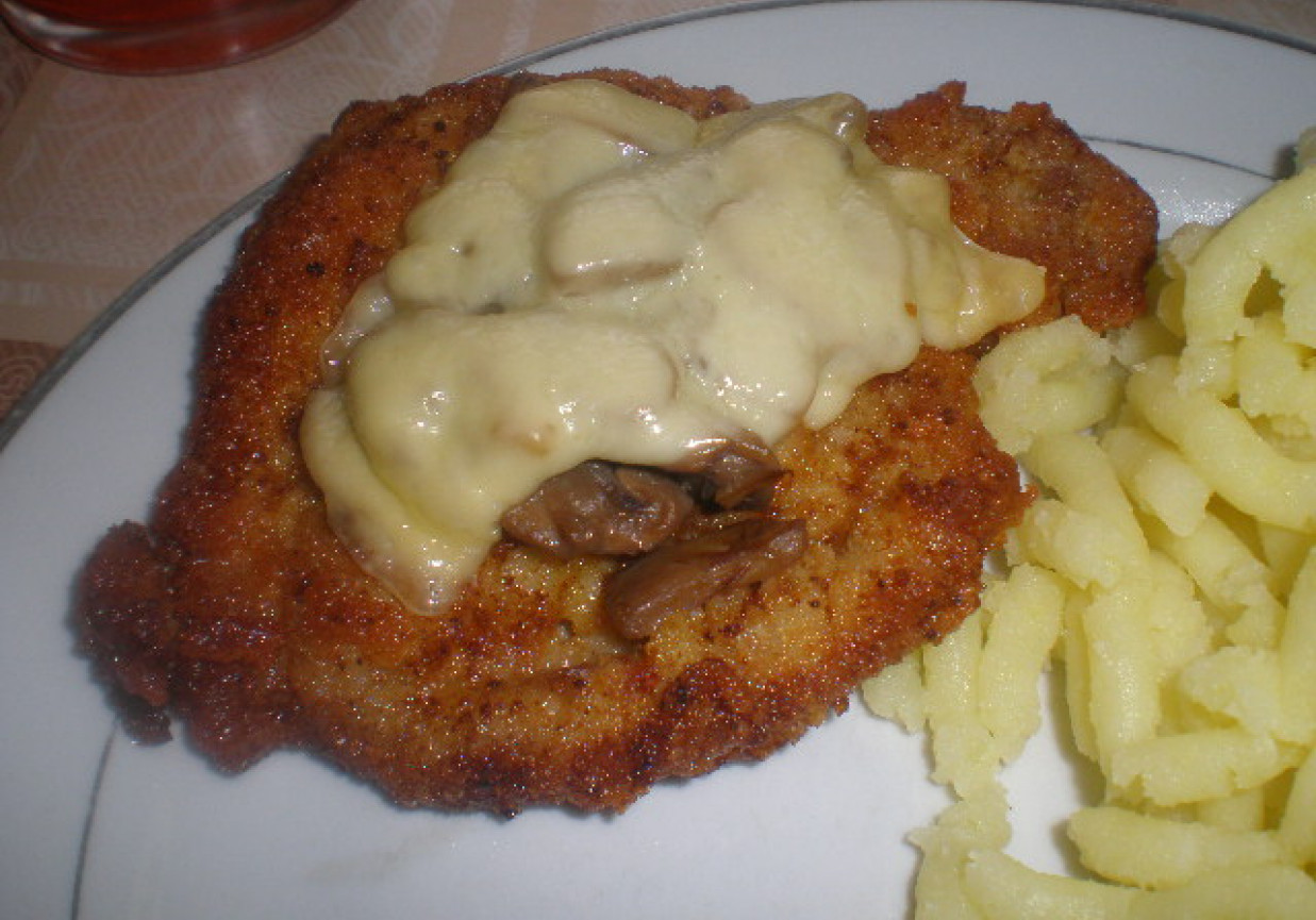 Kotlety schabowe z serem i pieczarkami - DoradcaSmaku.pl