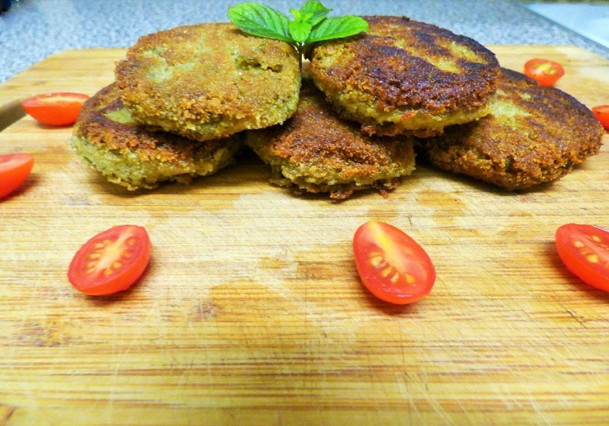 Kotlety z fasoli Mung - DoradcaSmaku.pl