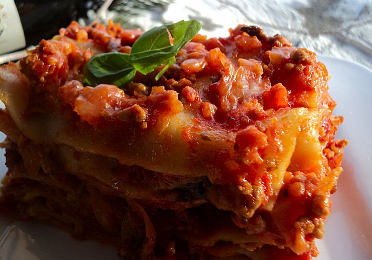 Lazania z mięsem, kalarepą, cukinią - DoradcaSmaku.pl