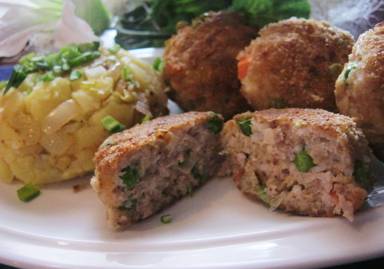 Mielone z ryżem, marchewką i groszkiem - DoradcaSmaku.pl