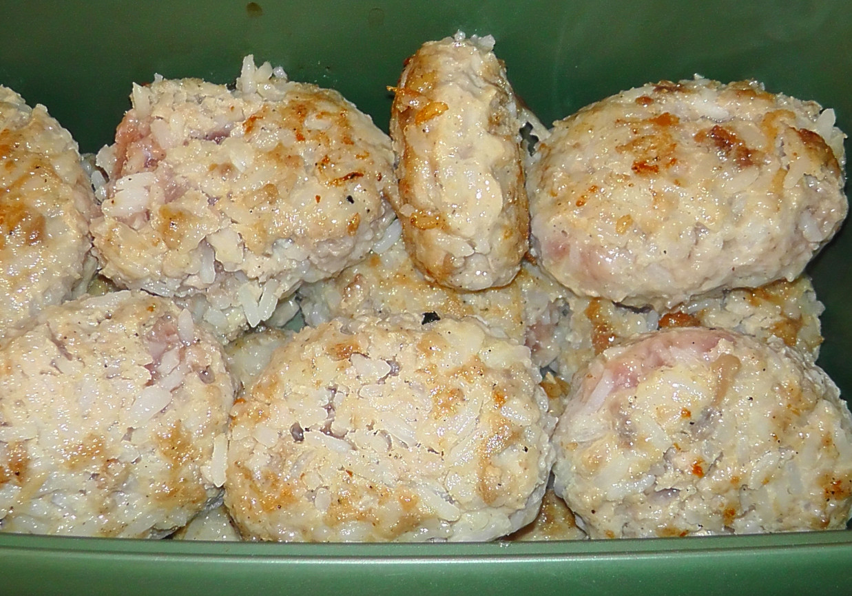 Mielone z ryżem w sosie pomidorowym - DoradcaSmaku.pl