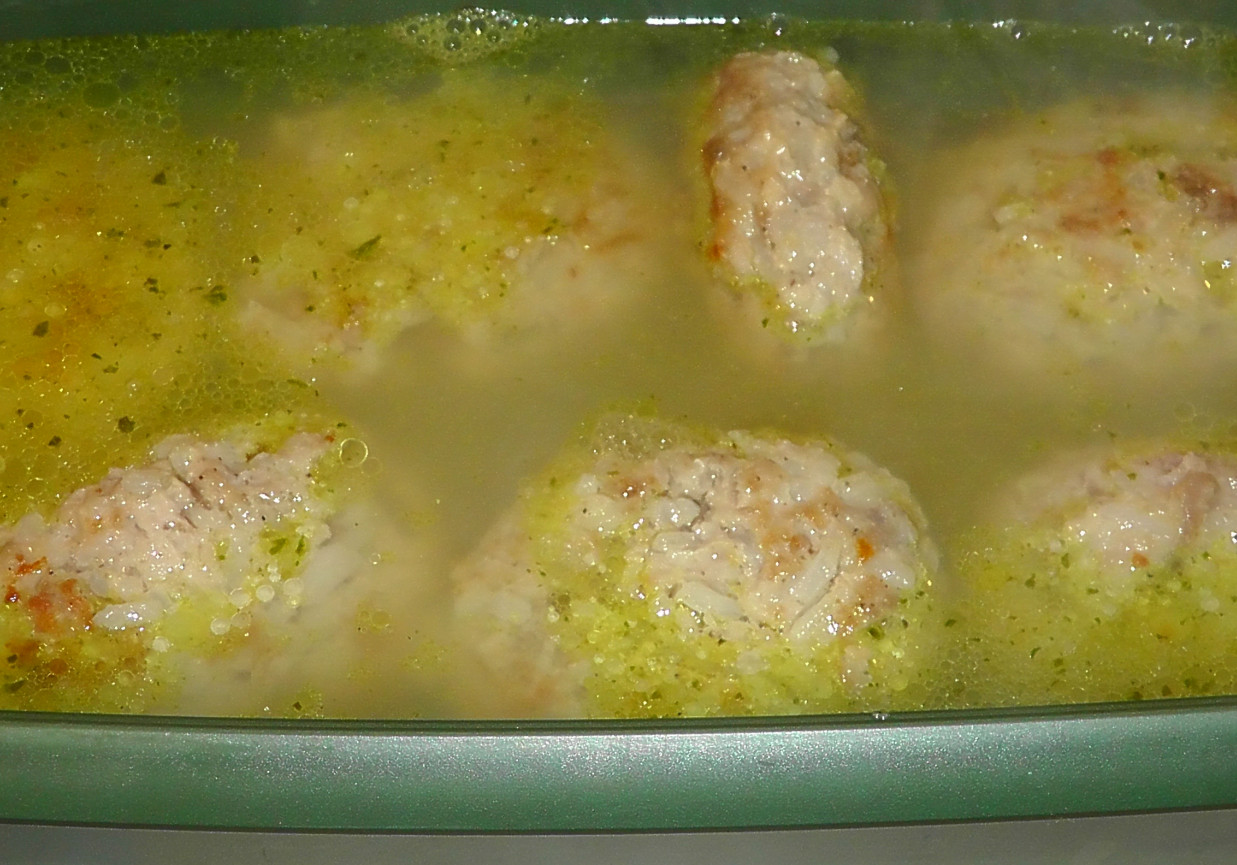 Mielone z ryżem w sosie pomidorowym - DoradcaSmaku.pl