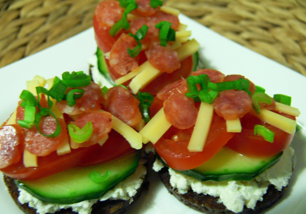 Mini kanapeczki - DoradcaSmaku.pl