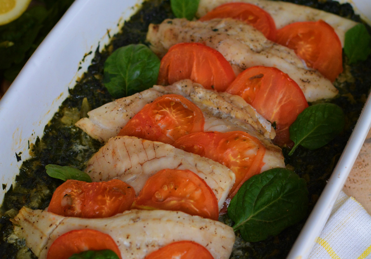 Morszczuk na szpinaku - DoradcaSmaku.pl