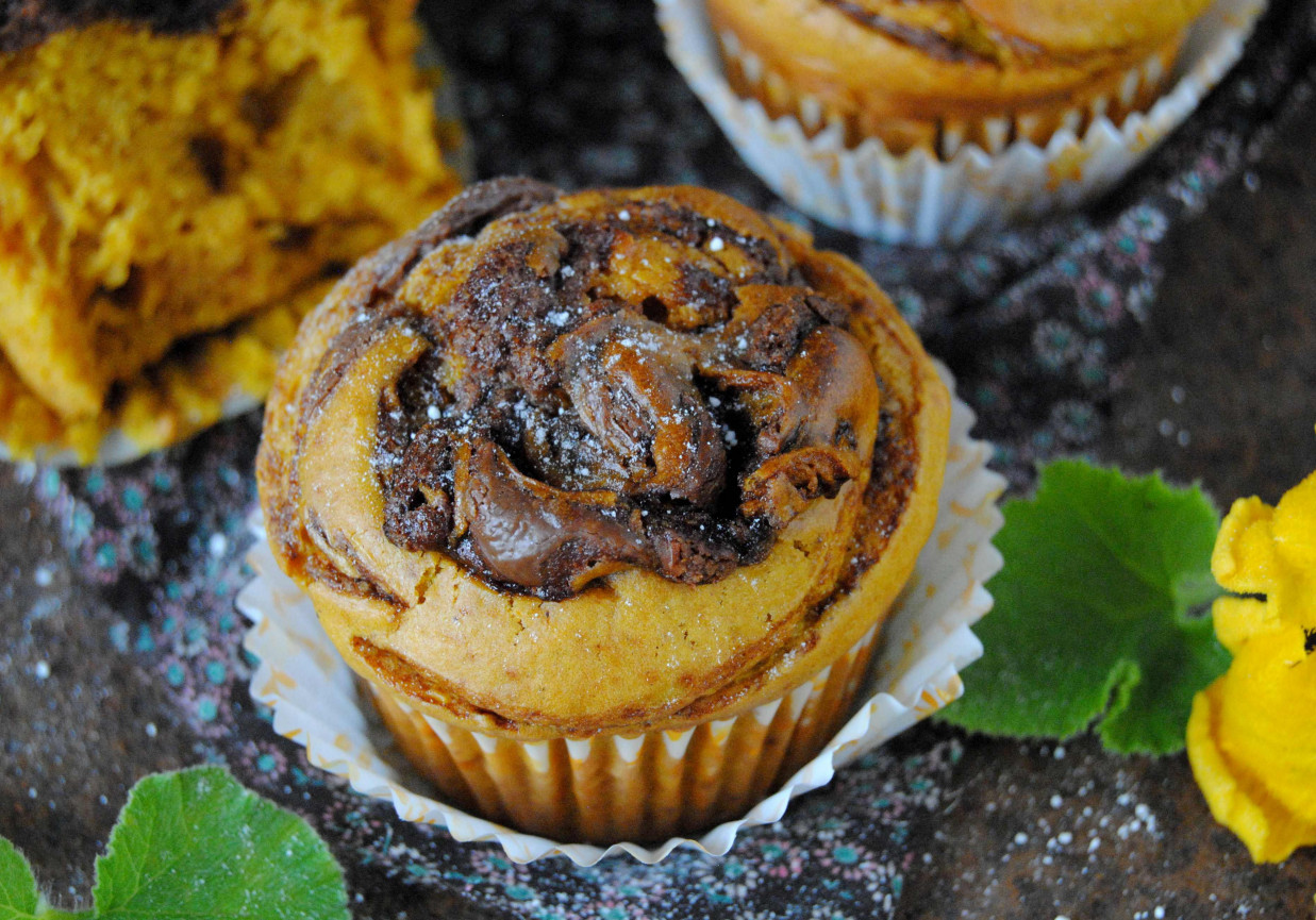 Muffinki dyniowe z nutellą - DoradcaSmaku.pl